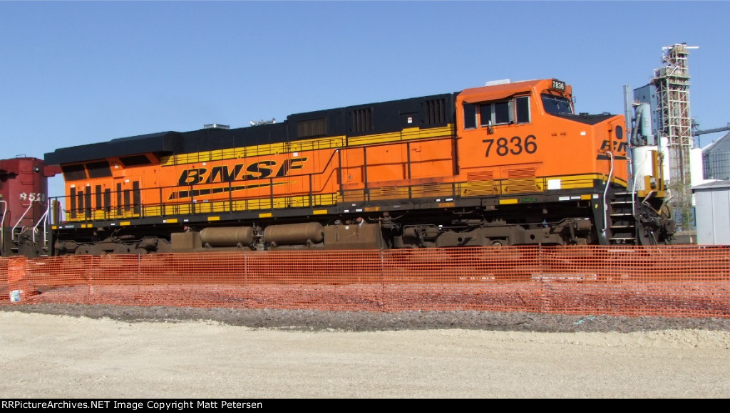 BNSF 7836